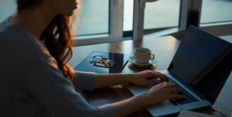 How to Write a Coach Bio Complete Guide + 60 Examples - Lovepixel Agency